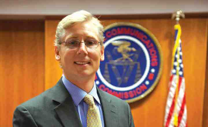 Gregory Hlibok, ’89 | Alumni Relations | Gallaudet University