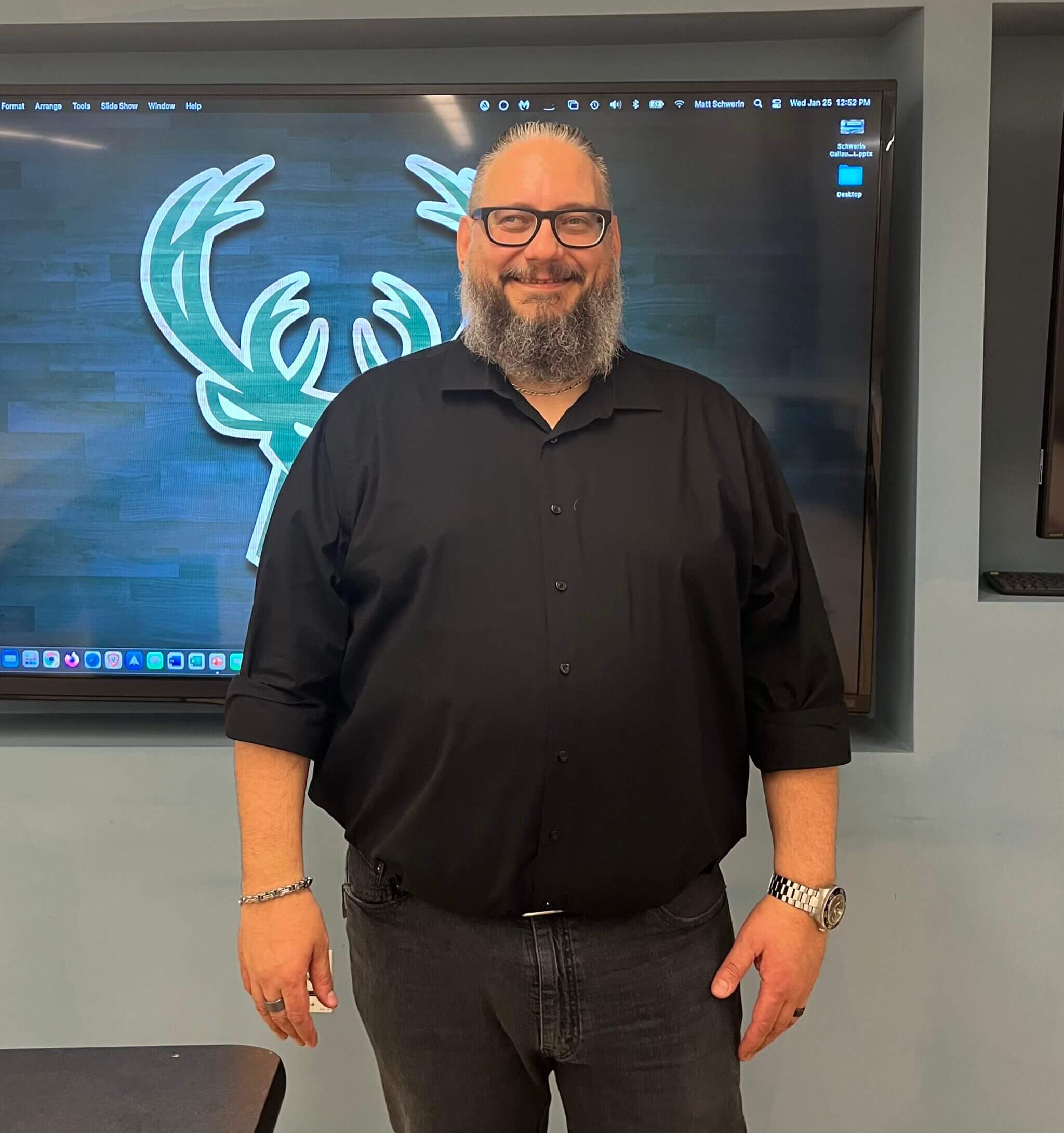 Matthew Schwerin, ’97, shares what it’s like to be a deaf scientist at ...