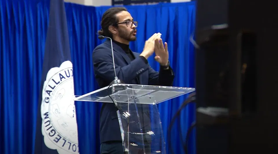 Gallaudet hosts Naval Academy for debate on whether deaf people should ...