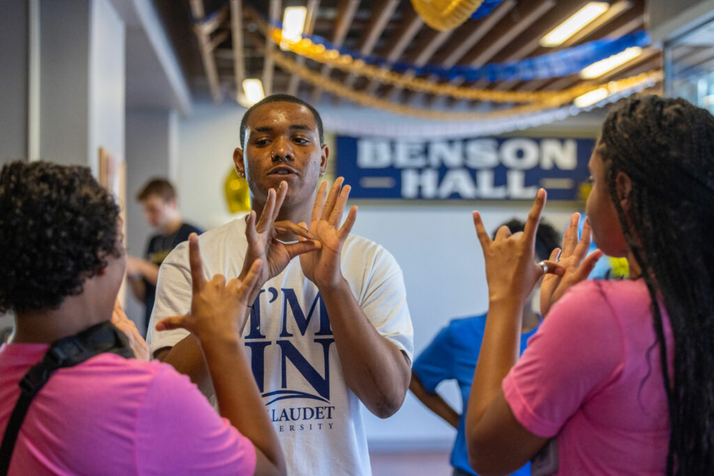 Learn ASL at Gallaudet | Gallaudet University
