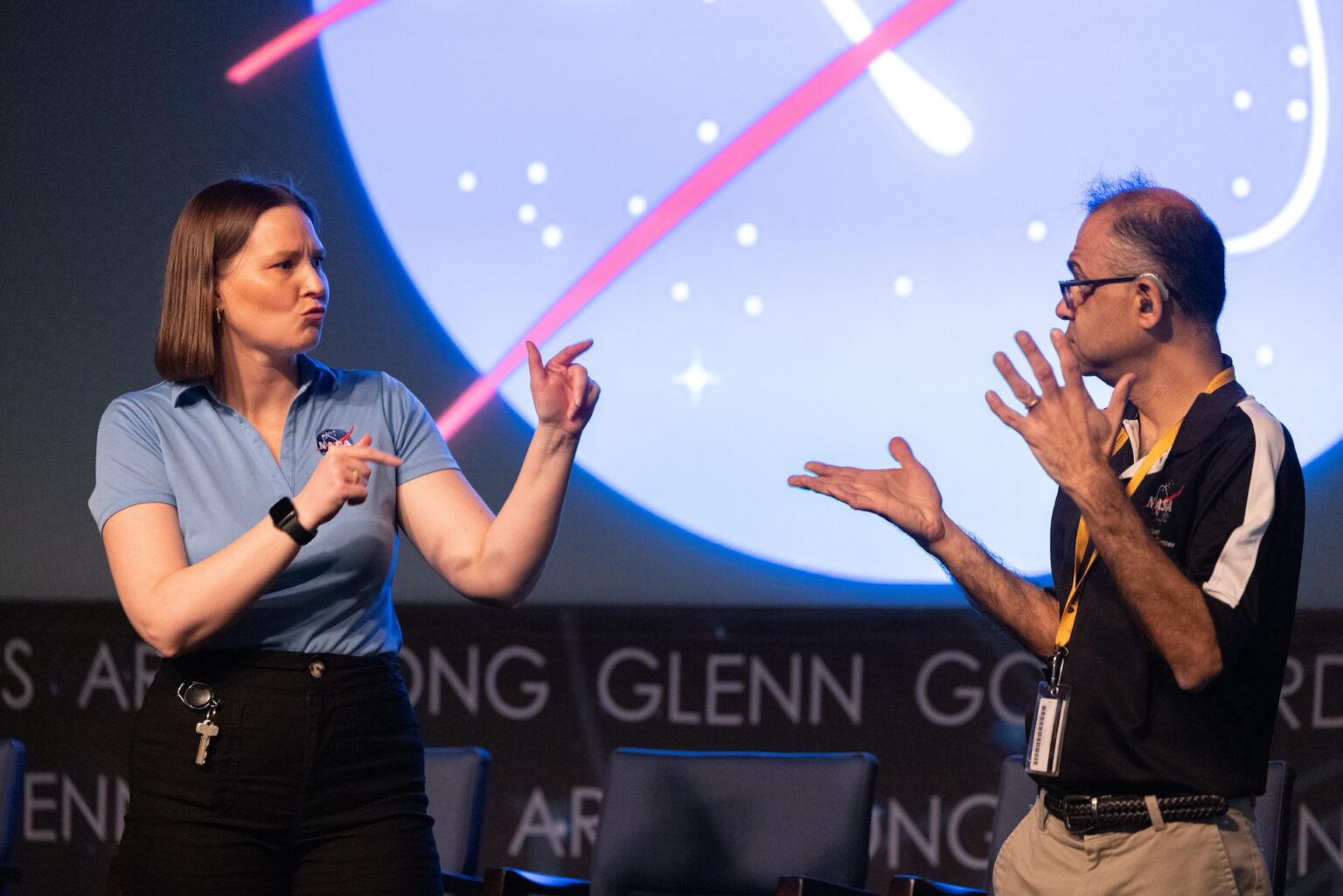Gallaudet students visit NASA Headquarters | University Communications ...