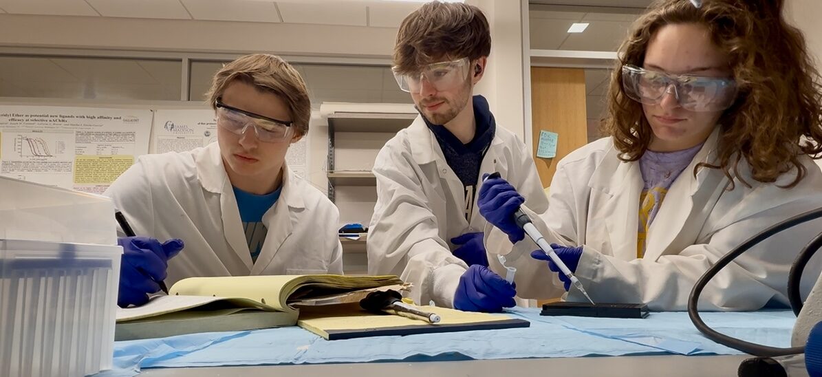 Biology students win big in NASA student research poster contest ...